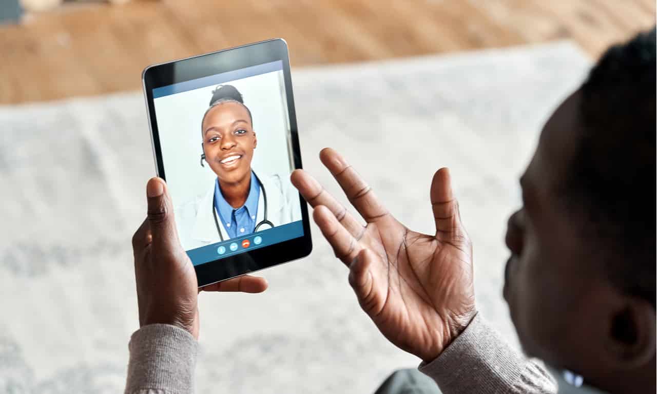 Advantages and Disadvantages of Using Telehealth Services
